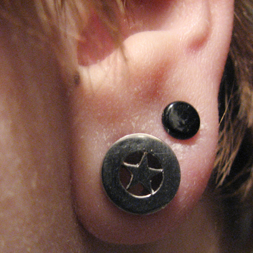 Single Flare Star Eyelet