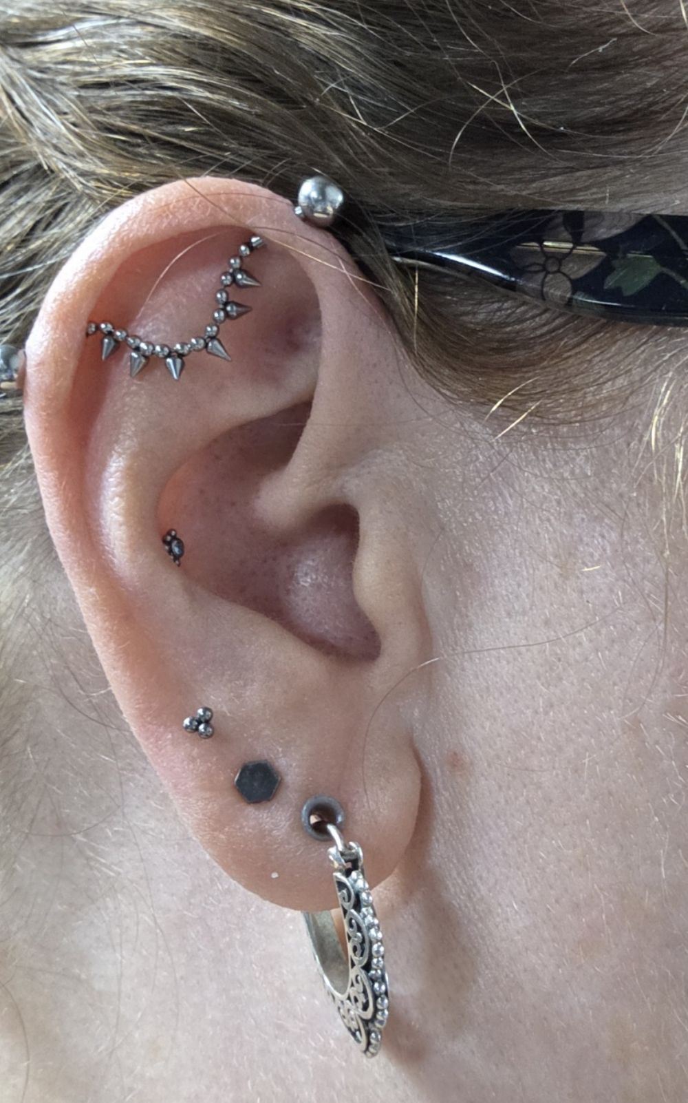 Industrial Steel Beaded Spike Floating Barbell