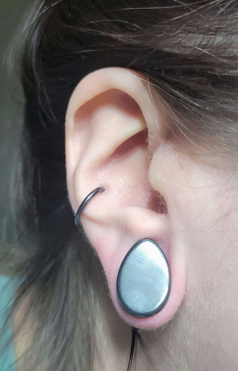 Stone And Glass Teardrop Plug | Pear Gauges