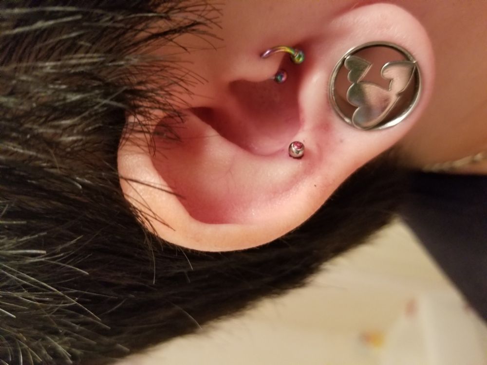 Steel Triple Heart Eyelet