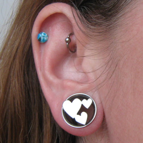 Steel Triple Heart Eyelet