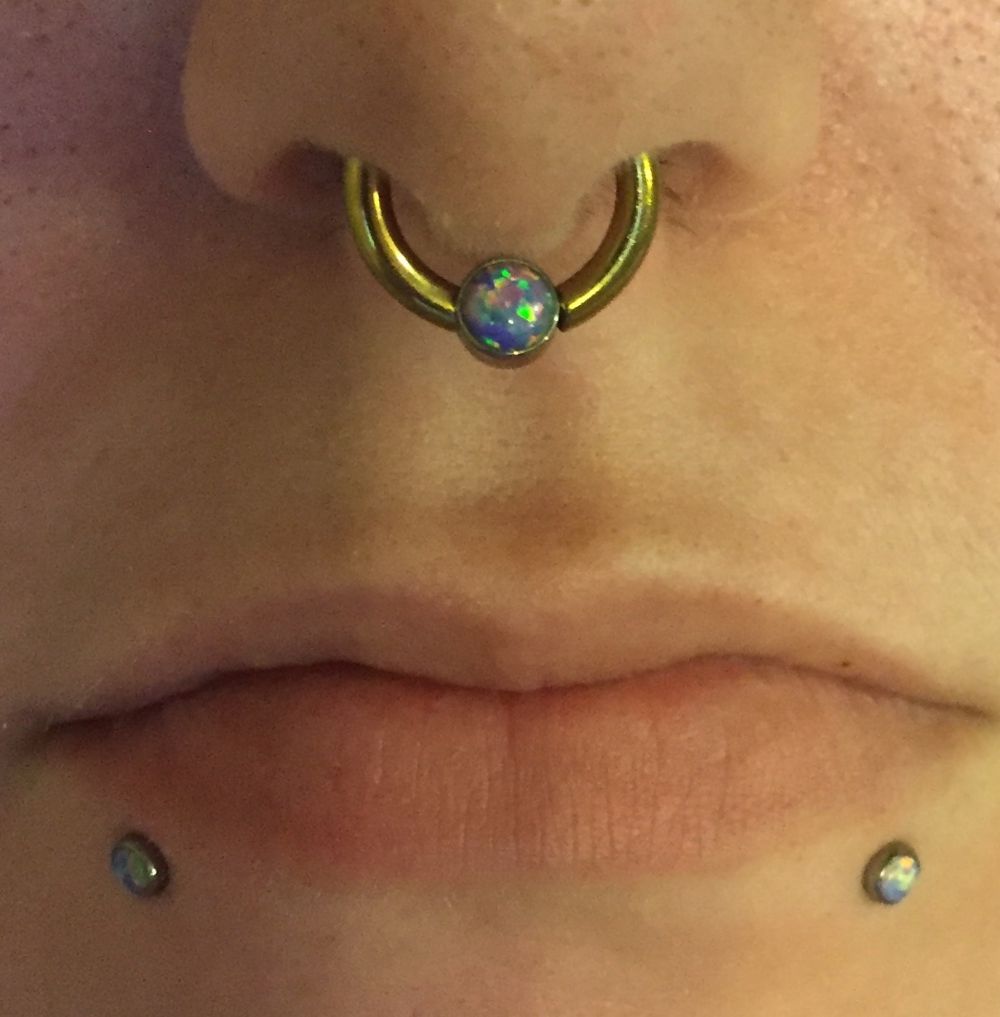 Custom Captive Bead Rings In Titanium, Steel Or Niobium