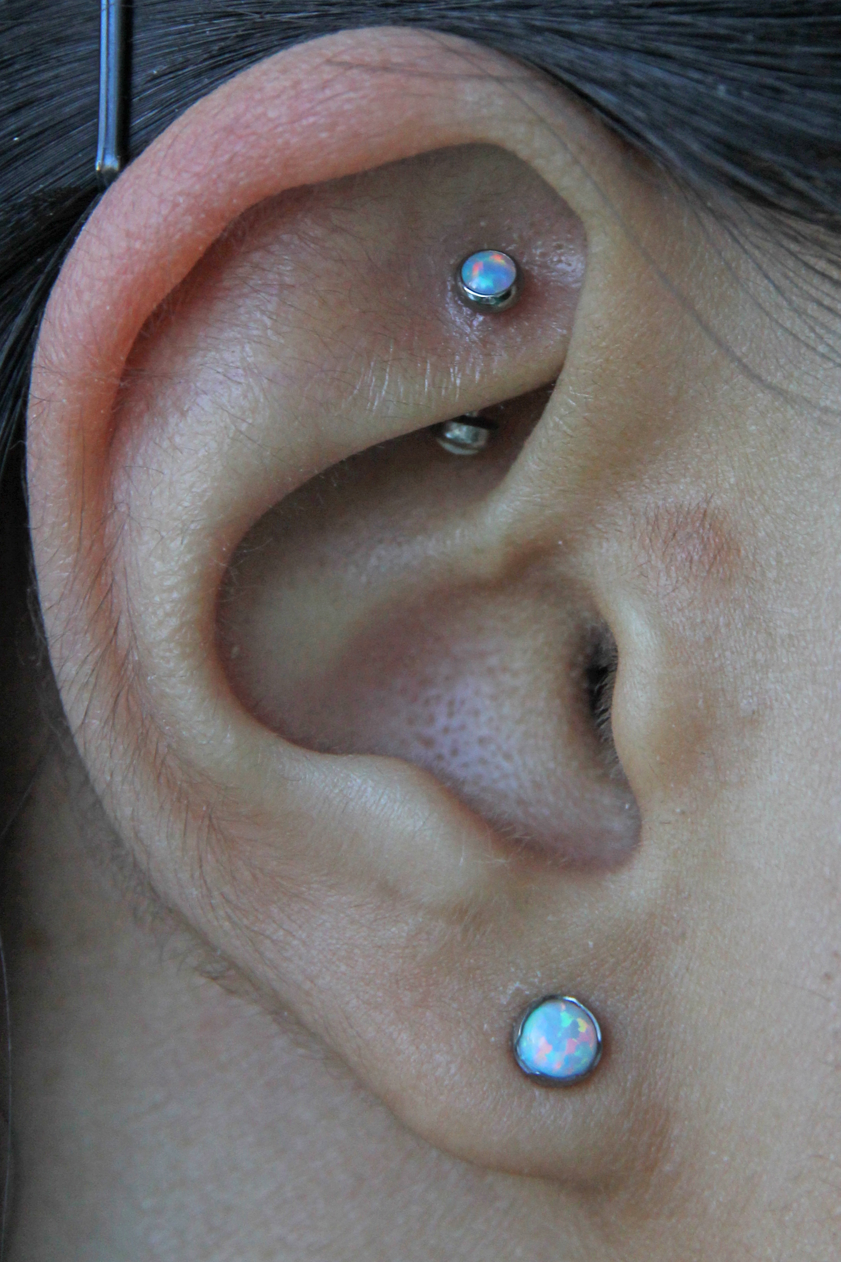 Custom Order Titanium Prong Set Earring