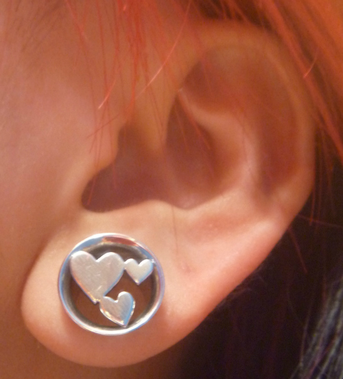 Steel Triple Heart Eyelet