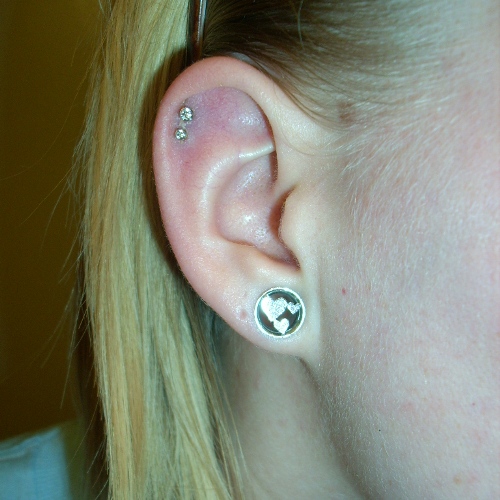 Steel Triple Heart Eyelet