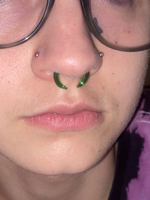 Glass Pinchers For Septum & Stretched Lobes: Basics & Styles