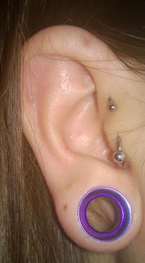 Titanium Plated Internally Threaded Eyelet (Dark Purple)